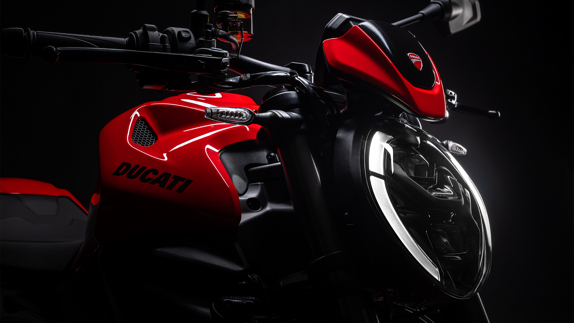 Ducati Monster im Fokus | Highlights, Technik & Design entdecken