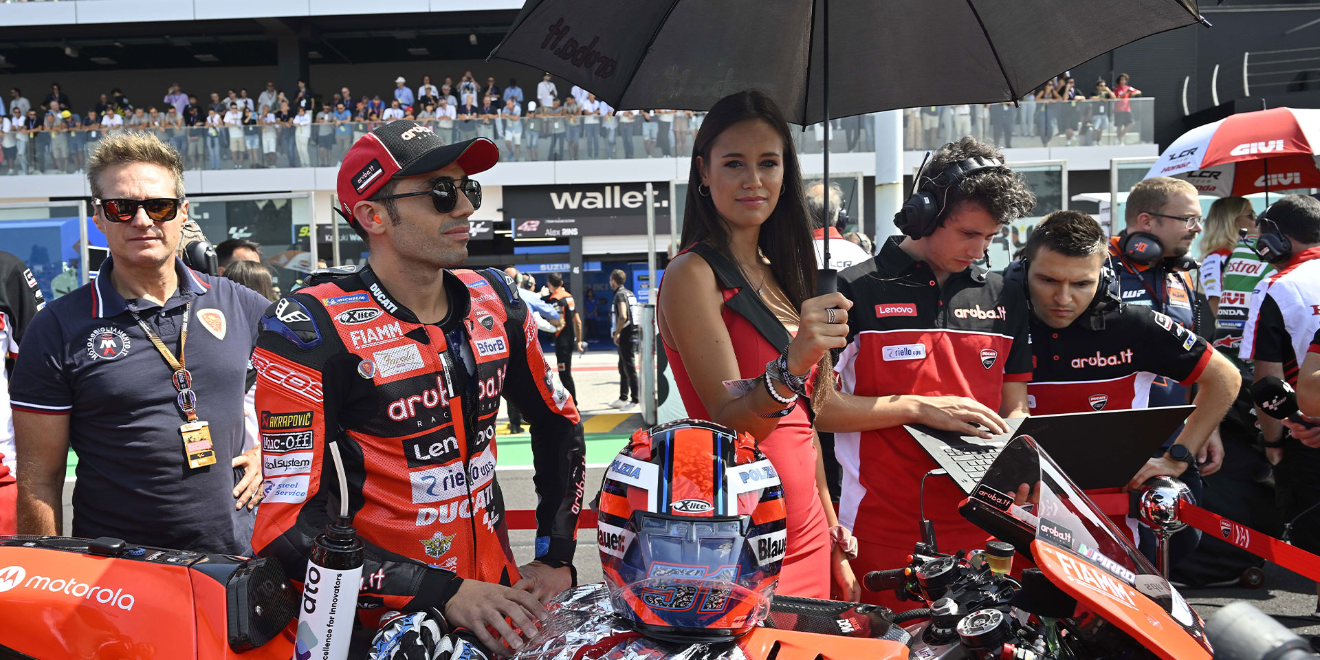 Michele Pirro's race ends at the first corner. The Aruba.it Racing ...