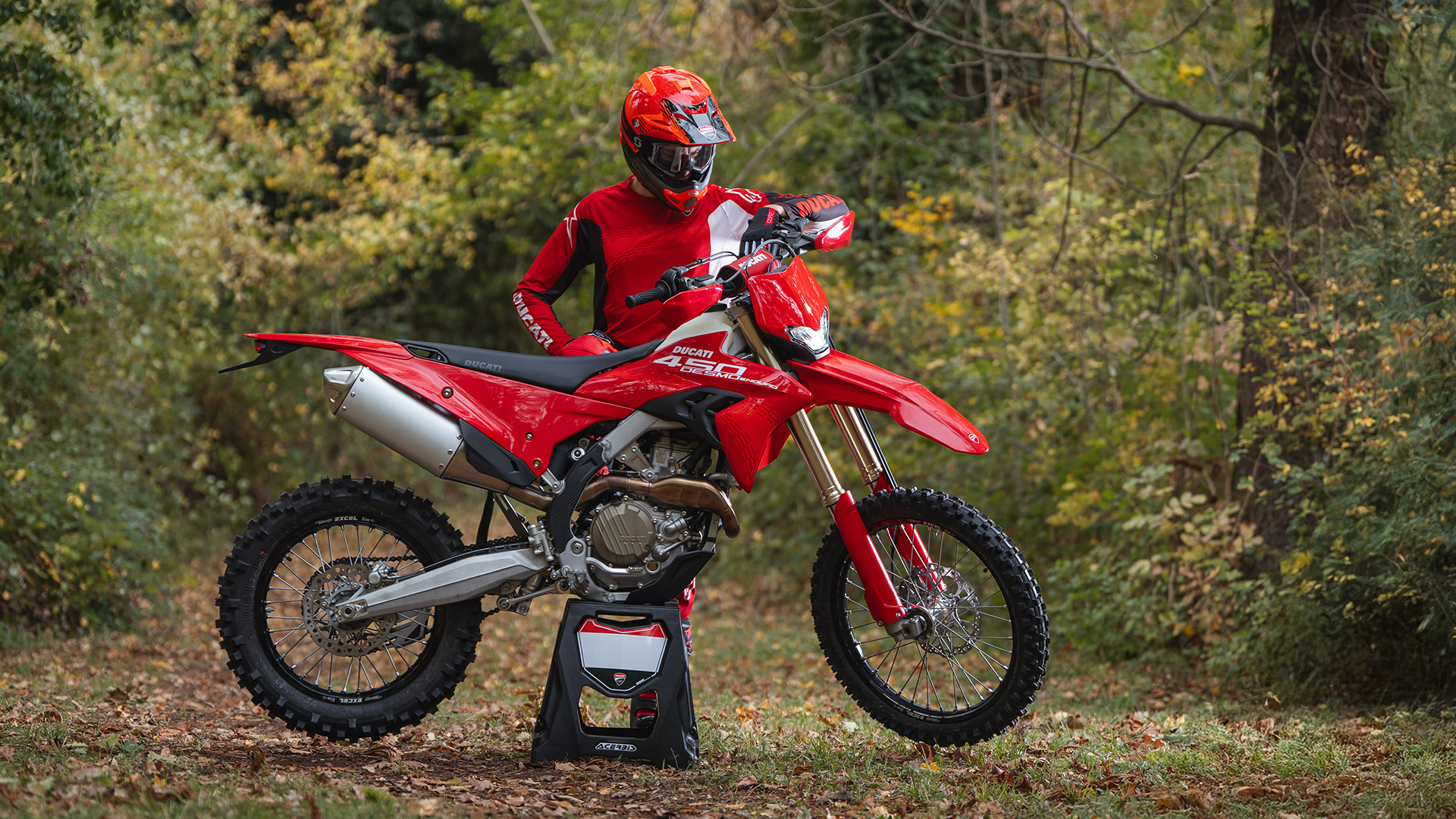 Ducati Desmo 450 Enduro EDS 2026: stay up to date