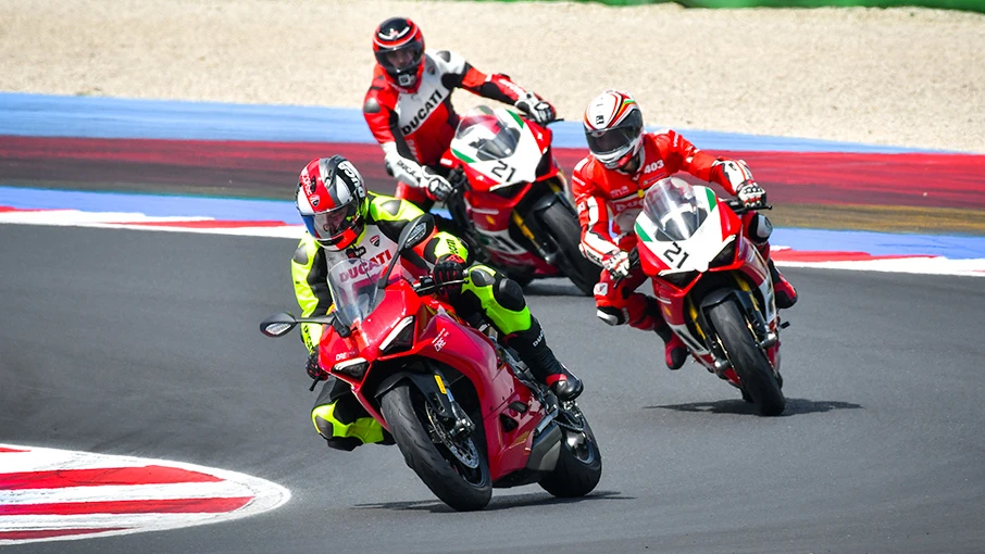 Ducati DRE Racetrack Evo2 - Racetrack Academy