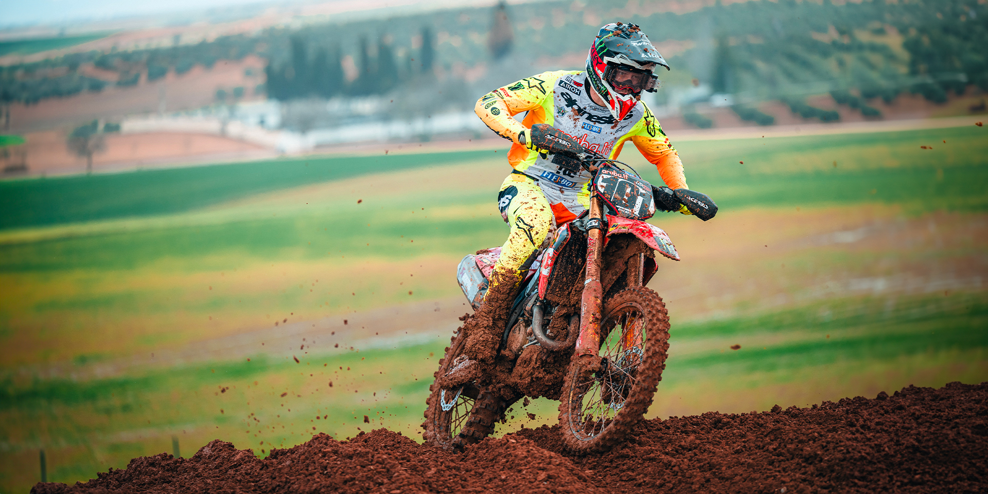 Both Desmo450 MX machines finished the MXGP of Castilla La Mancha in ...