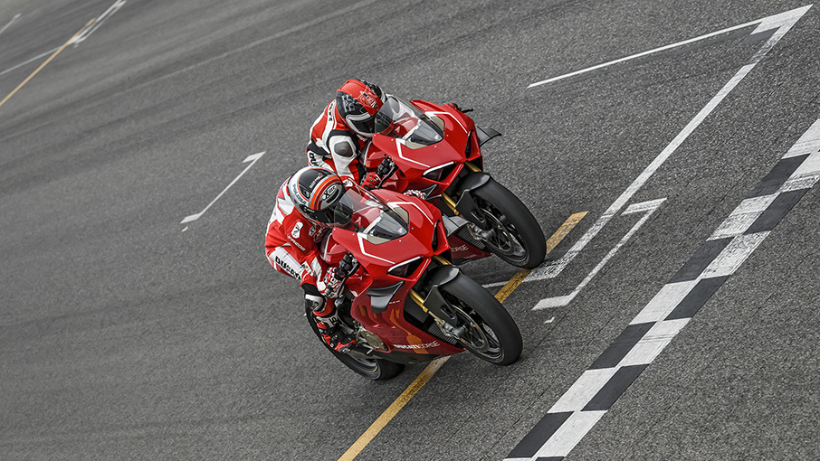 Ducati Panigale V4 R | Pura Adrenalina Racing