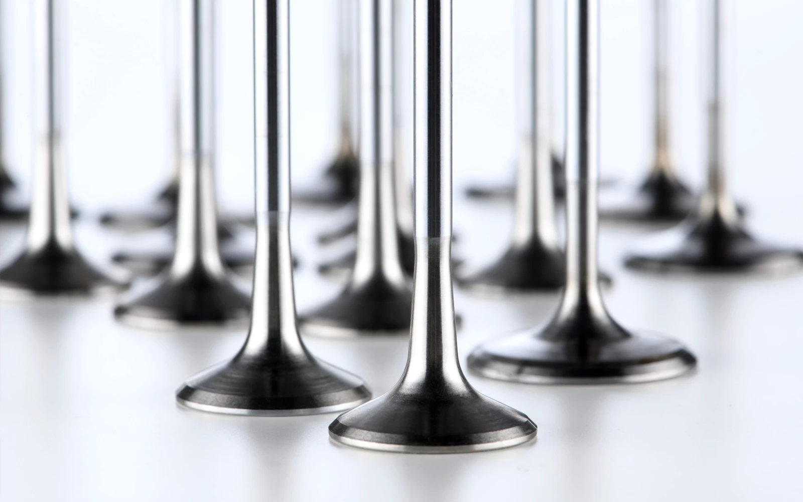 Ducati Engine Innovation – High-Performance Engineering