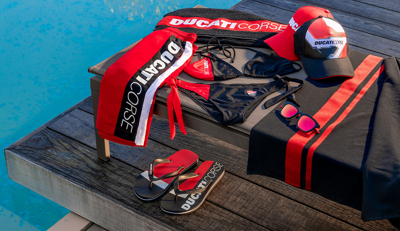 Ducati presents the new beach collection