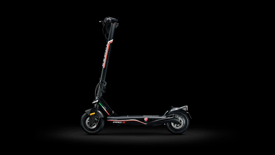 Ducati and MT Distribution present PRO-III, the most advanced electric ...