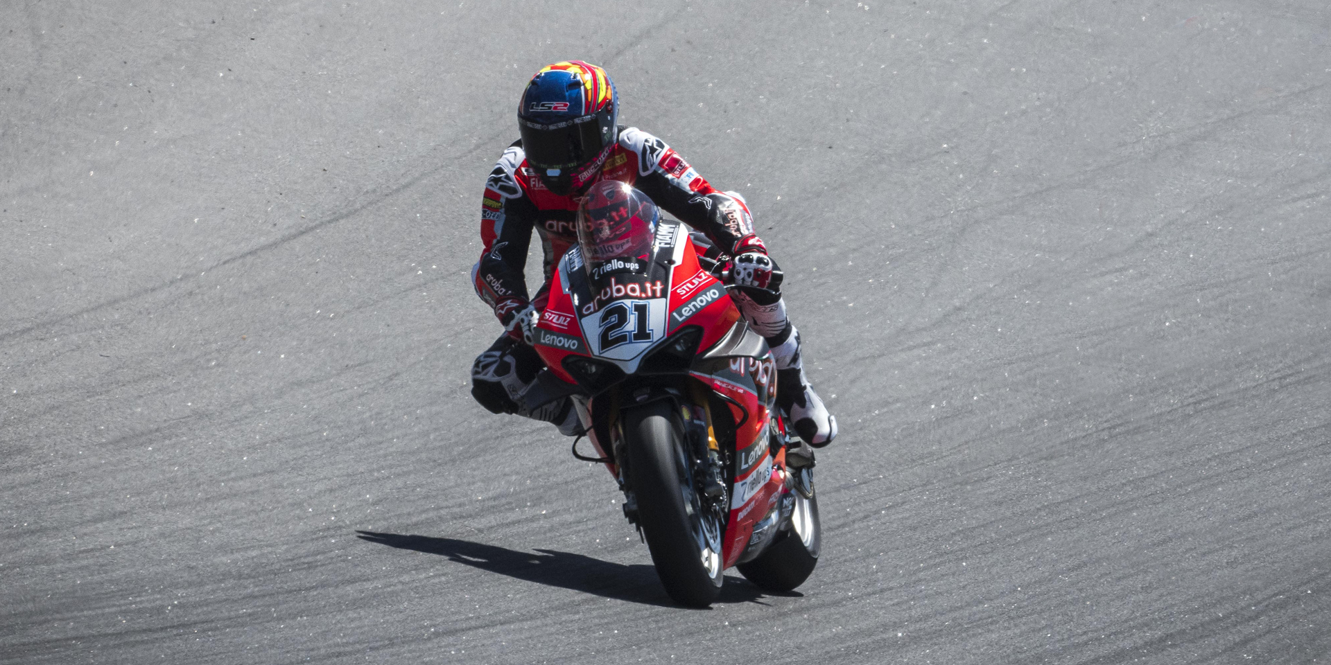 #ITAWorldSBK FP. Super Friday for Rinaldi who dominates the free ...