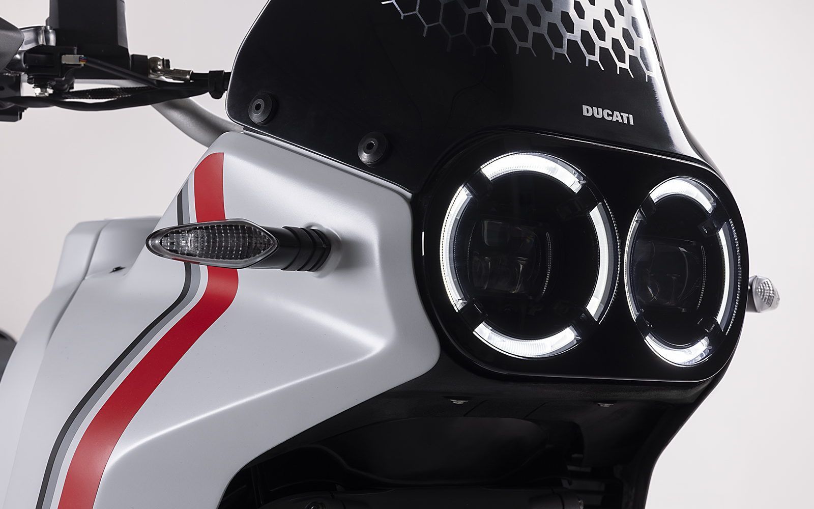 Design - Ducati DesertX