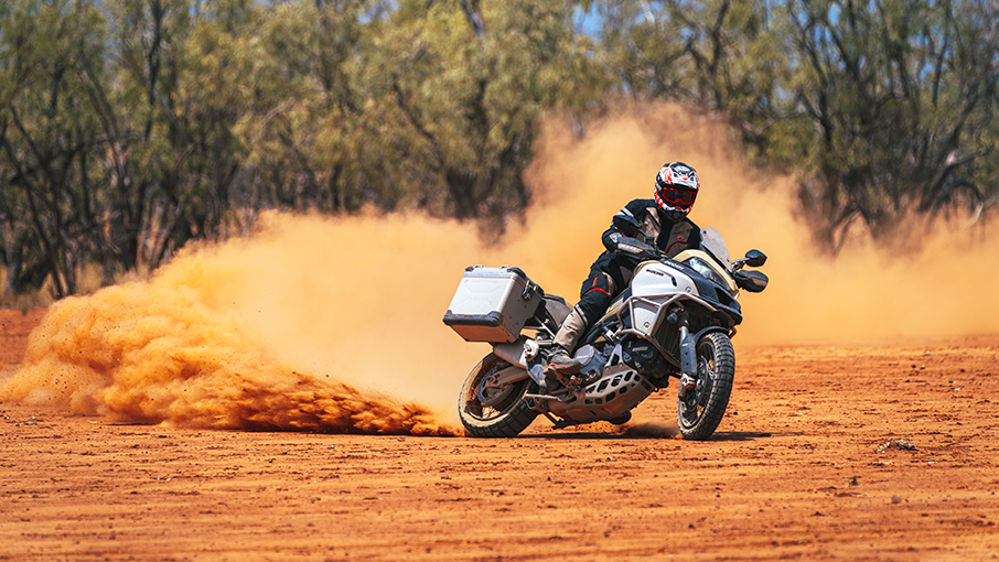 Savannah Way: motorcycle travel in Northern Australia
