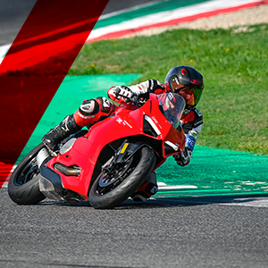 Racetrack Academy: Teaching, enjoyment and adrenaline | Riding Courses ...