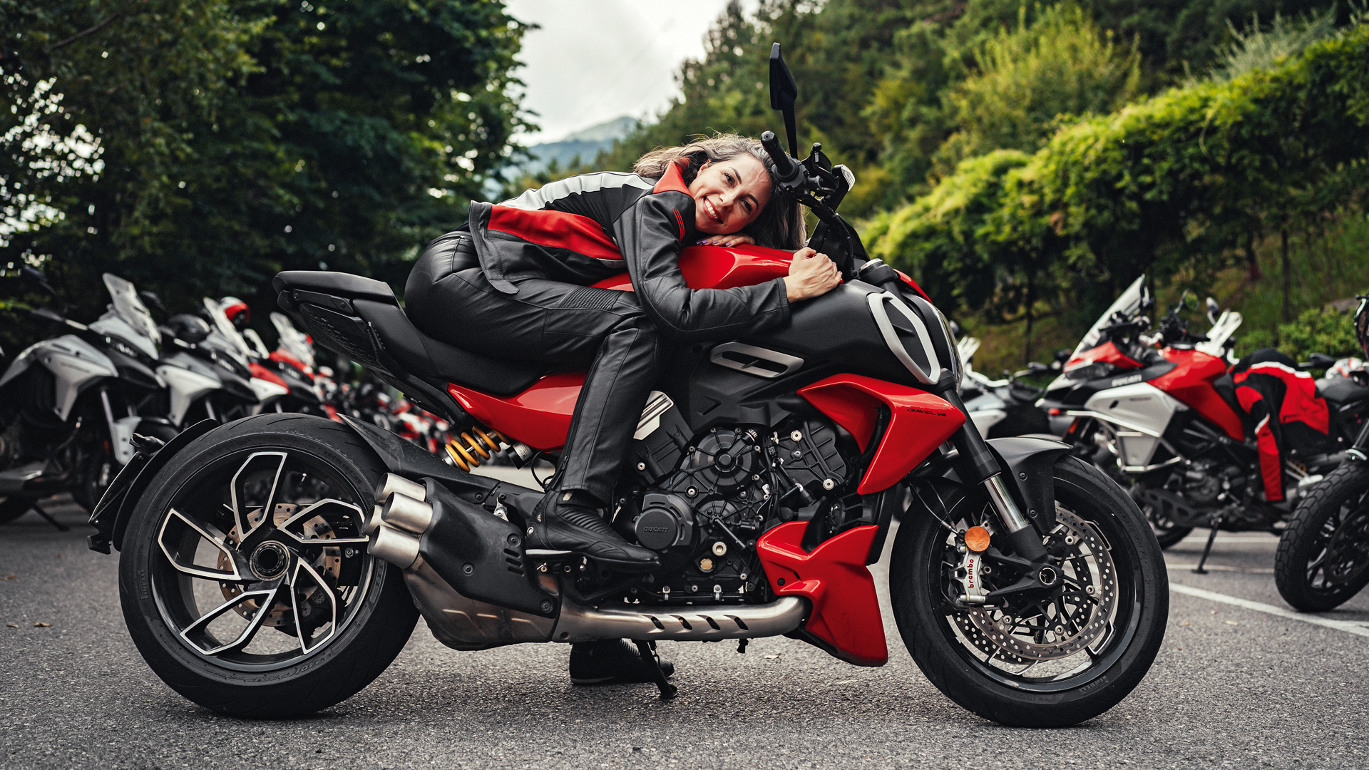 Ducati Official Club - The Ducati Clubs