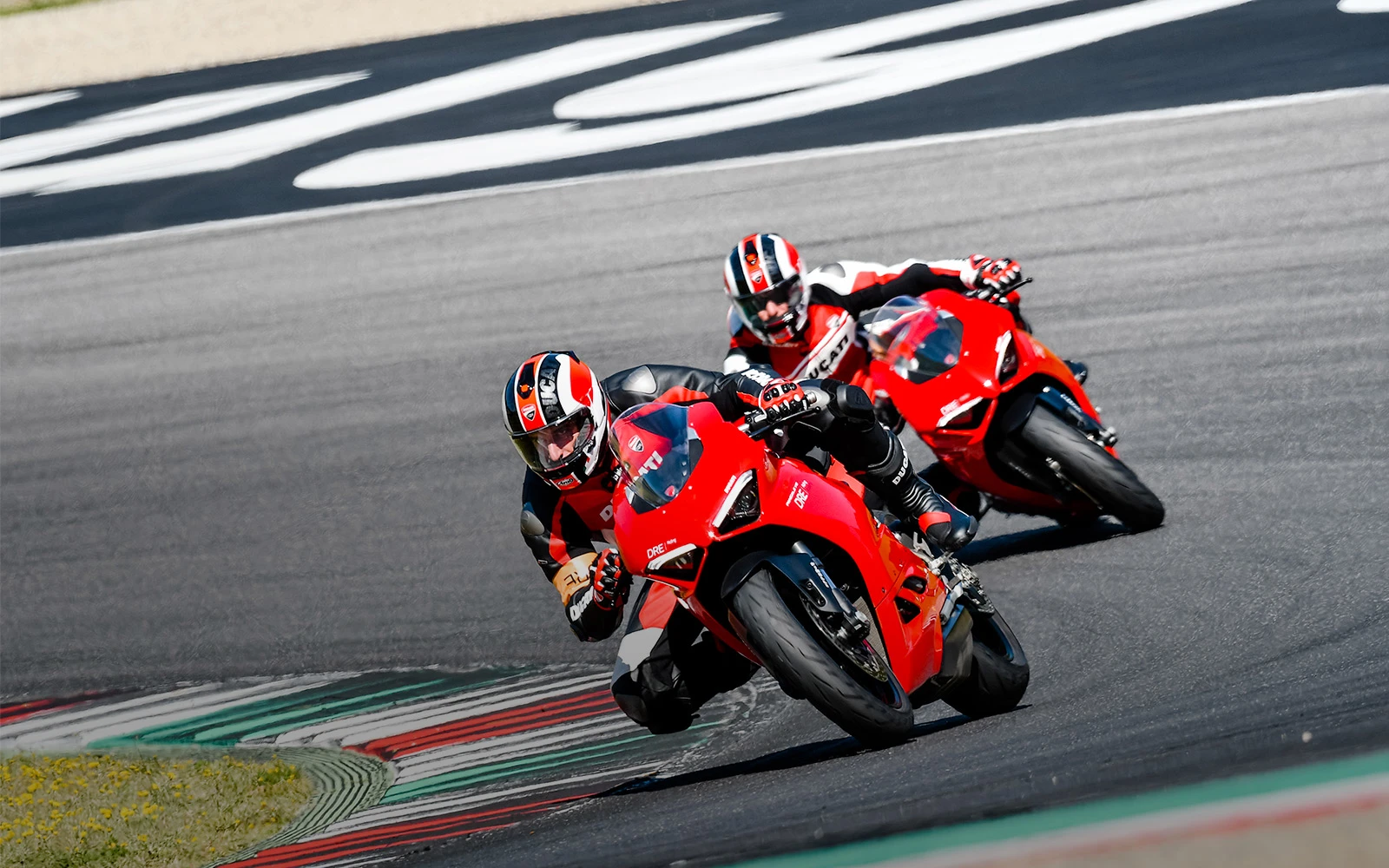 Ducati Diavel: Sport-Cruiser bikes with unique style