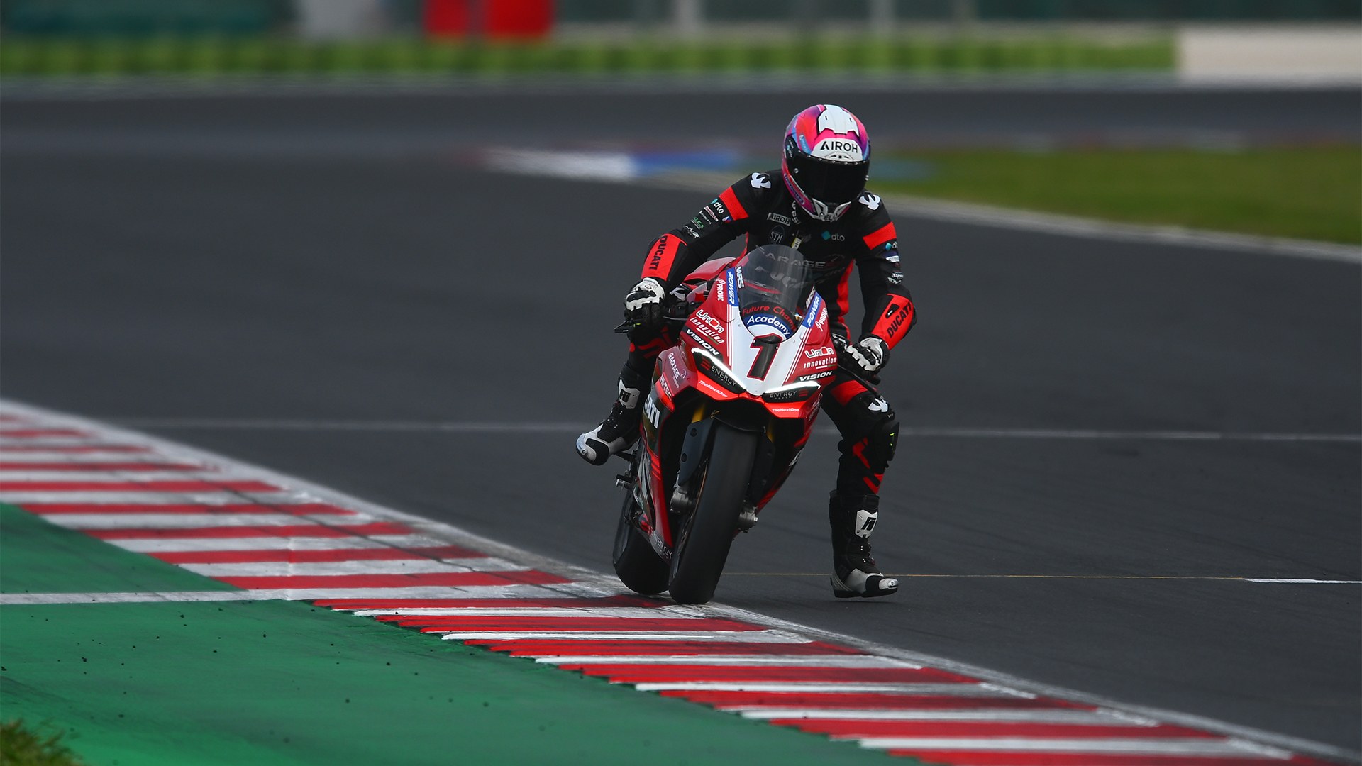 V2 Future Champ Ducati Academy