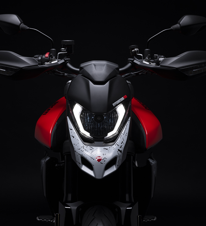 Ducati Hypermotard 950 MY24 – Sporty & Agile Motorcycle