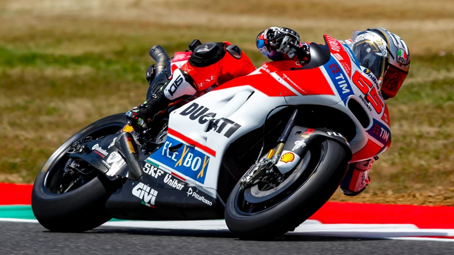 Loris Capirossi | Ducati Heritage | Ducati Characters