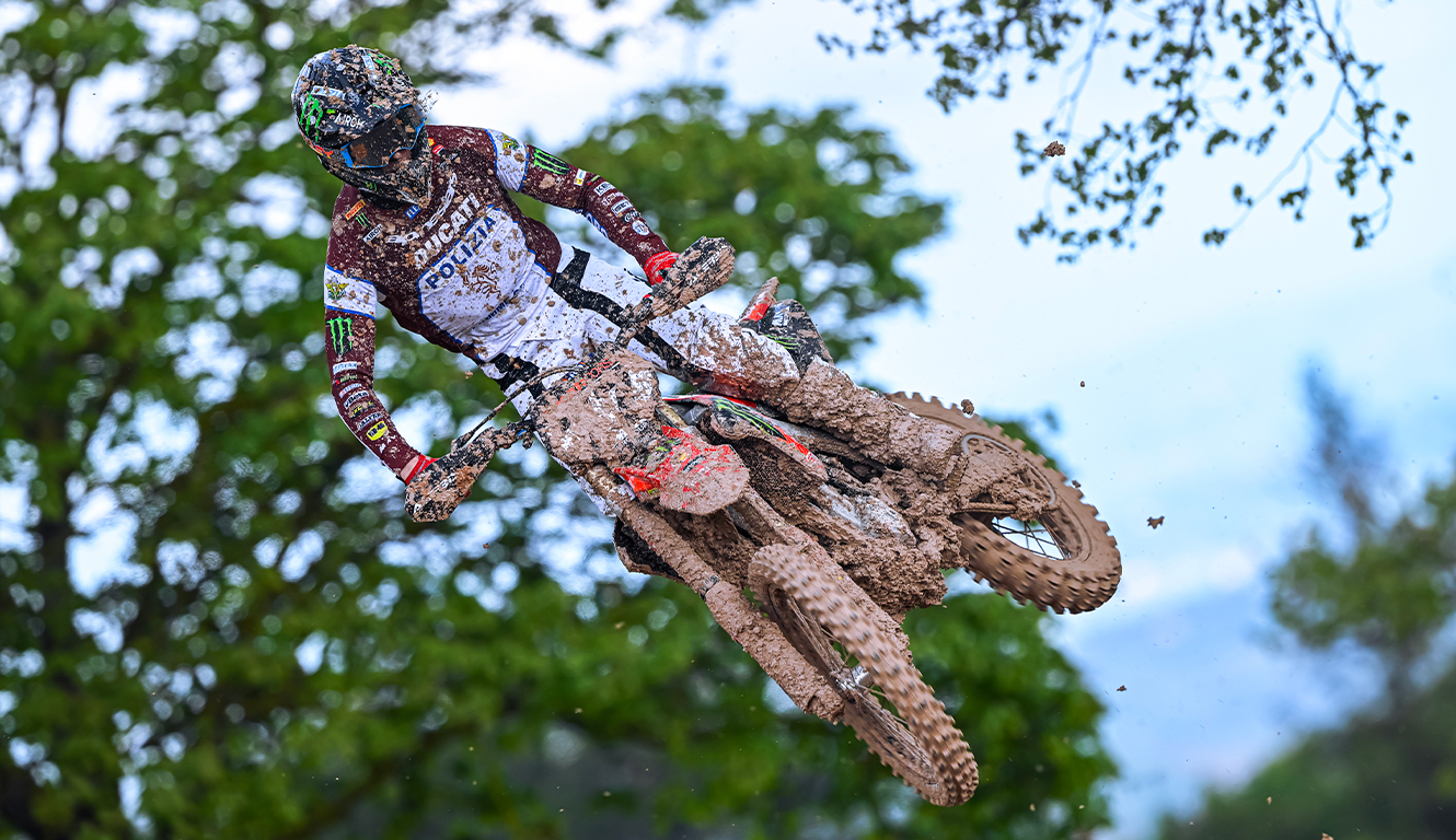 The development of the Ducati Desmo450 MX continues with two third ...