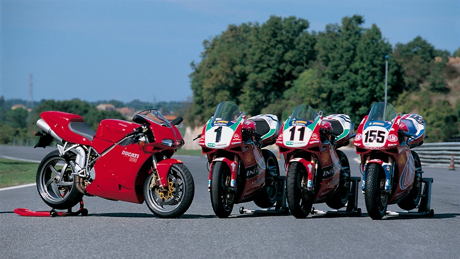 Ducati 996 F01 Heritage in the UK | Classic Race‑Inspired Sportbike