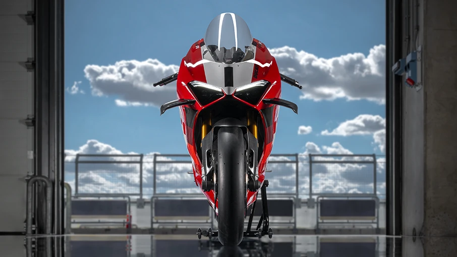Ducati and Shell renew their global technical partnership with a ...
