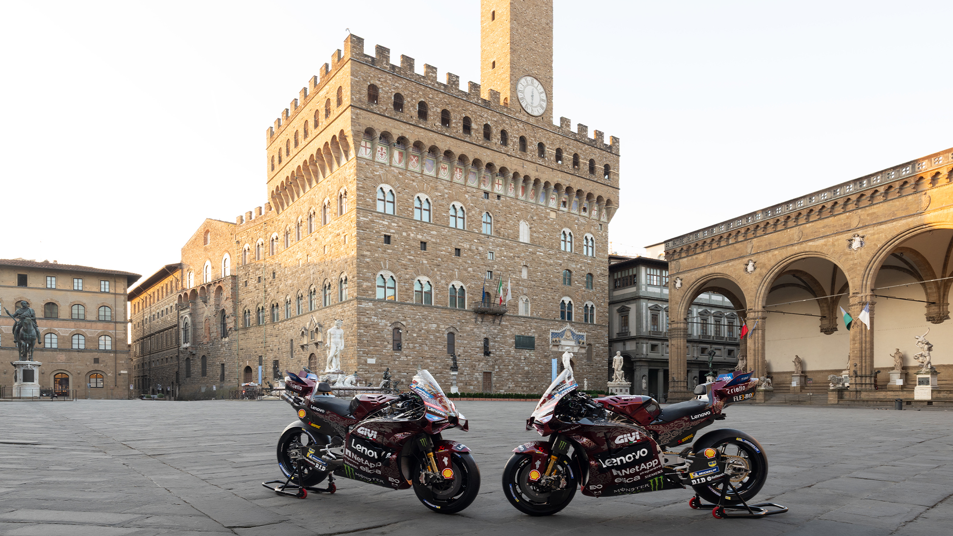 Italienische Exzellenz, Kunst und Erfindungsreichtum: Ducati fährt bei ...