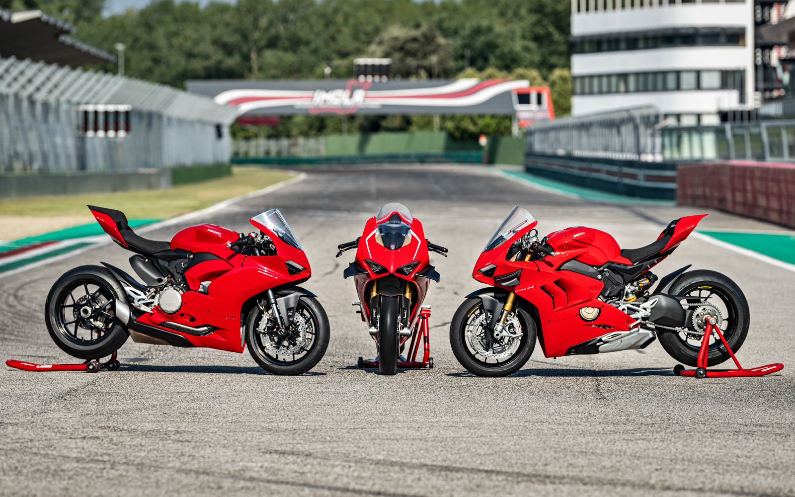 Ducati Panigale Motorcycles – Superbike Models