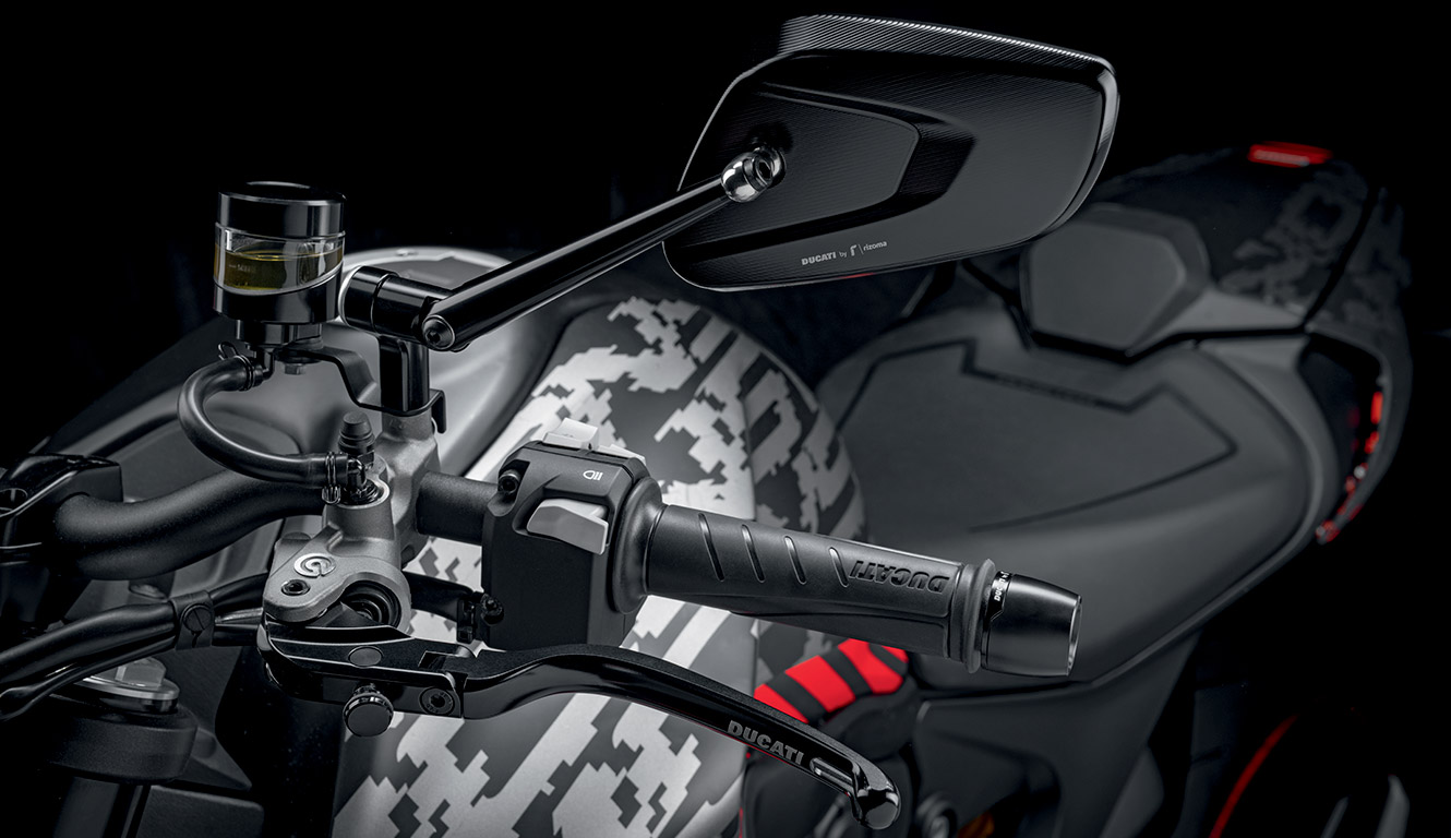 Each Monster becomes unique with Ducati accessories and customization sets