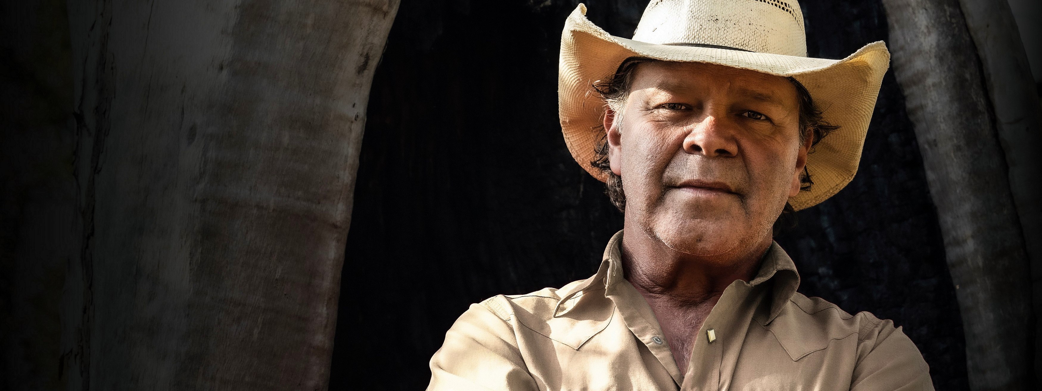 Troy Cassar-Daley Q+A: Finding the fire - JB Hi-Fi