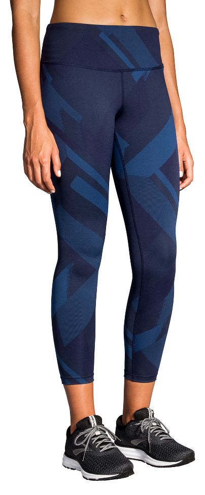 Brooks Bras: Find Your New Favorite Run Bra At Your Local Road Runner ...