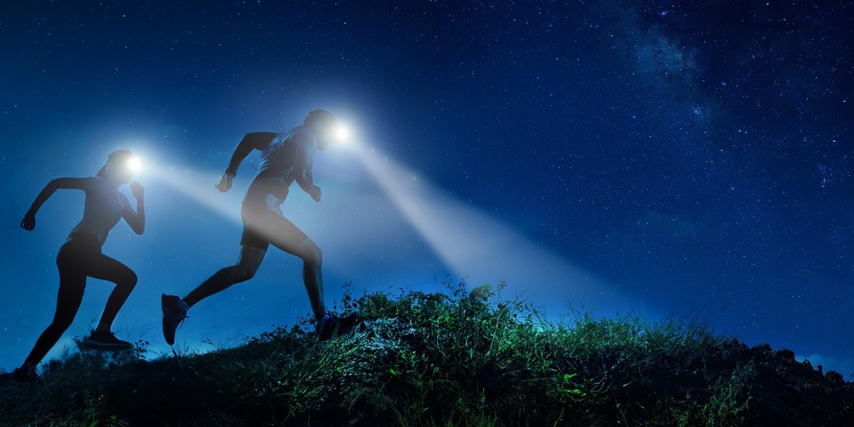 Top 5 Safety Tips For Running At Night - Road Runner Sports