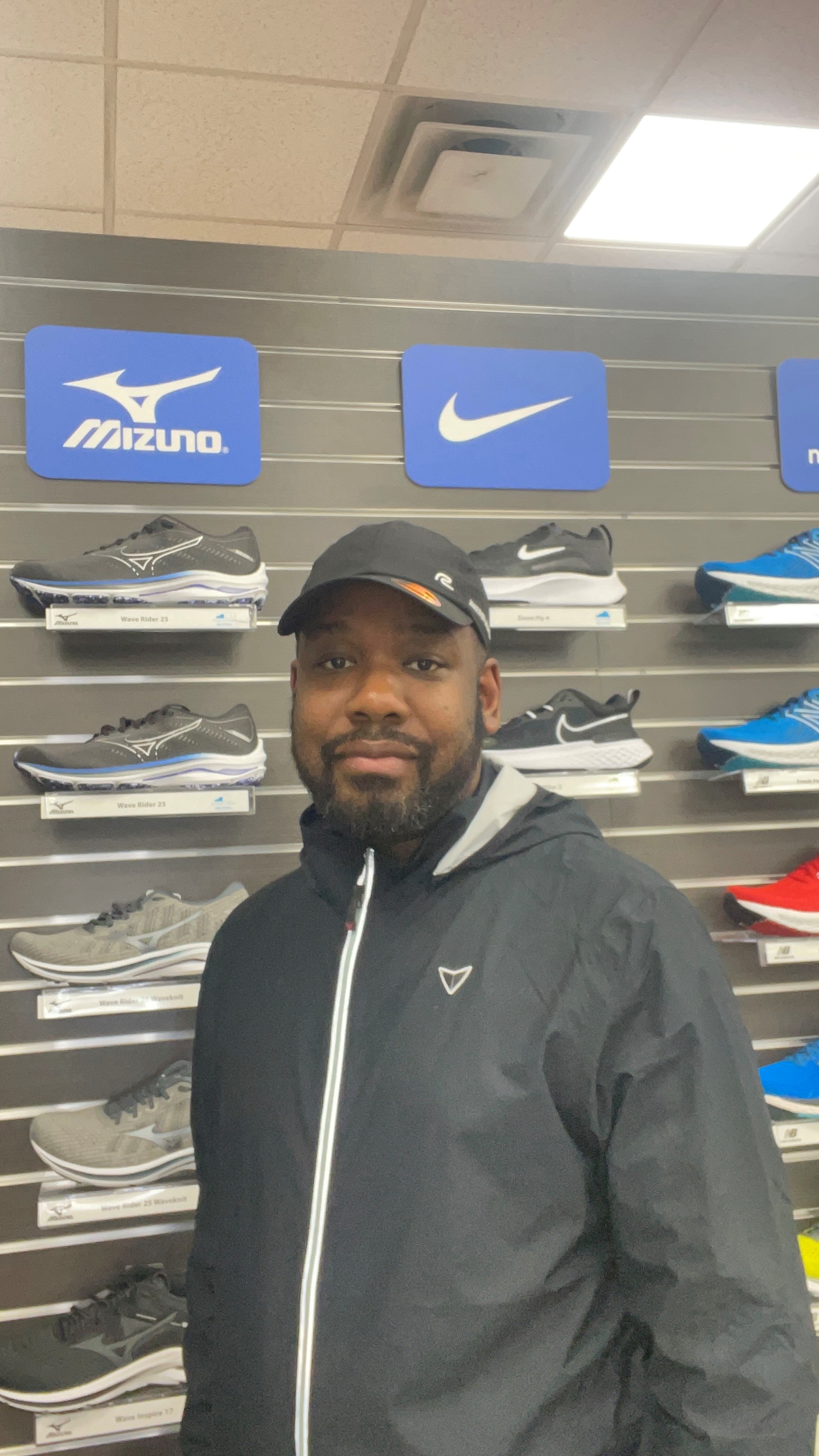 Meet The Road Runner Sports Arlington Team - Road Runner Sports