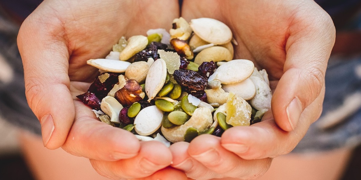 7 Delicious Portable Snacks For Runners - Road Runner Sports