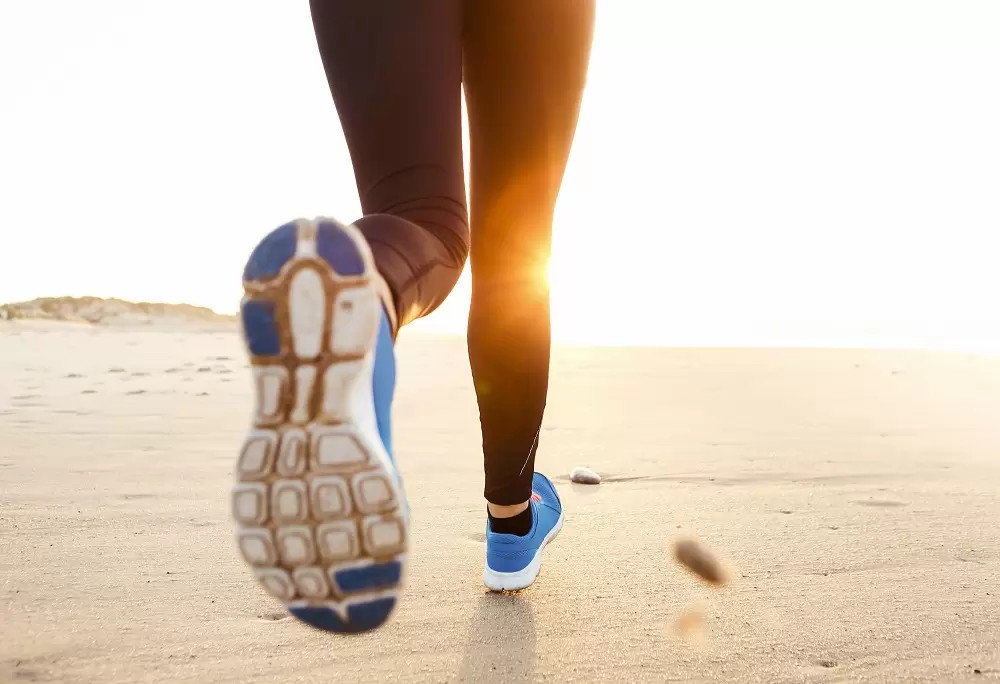 Walking With Plantar Fasciitis - Road Runner Sports - Road Runner Sports