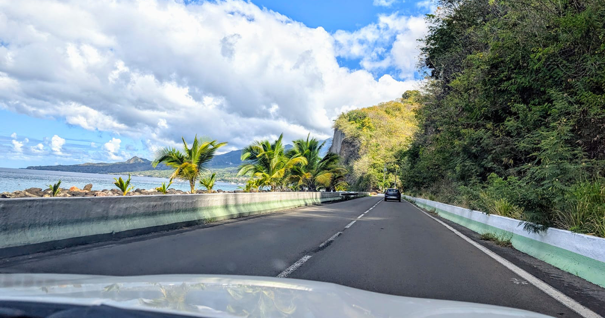 Conduire en Martinique : conseils pratiques pour circuler