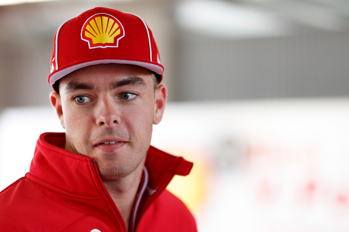 McLaughlin 'the hunter' on GC streets | Supercars