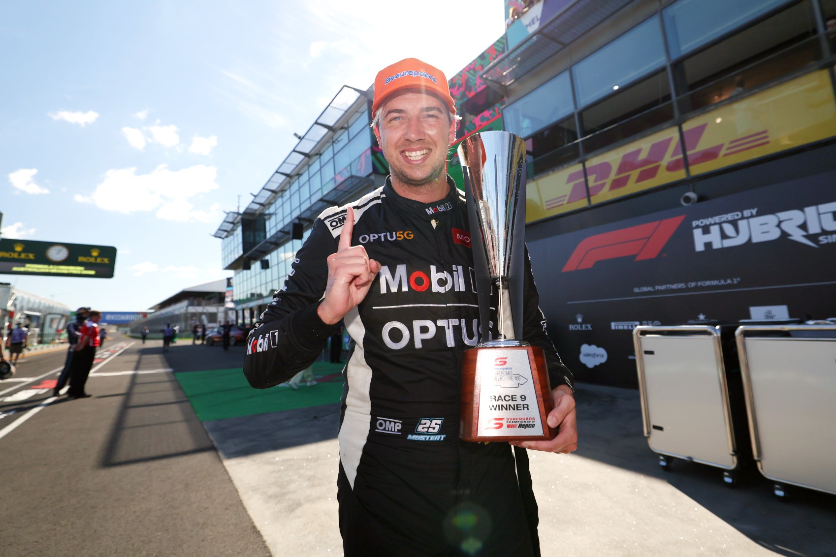 Mostert wins Race 9, SVG clinches Perkins Trophy | Supercars