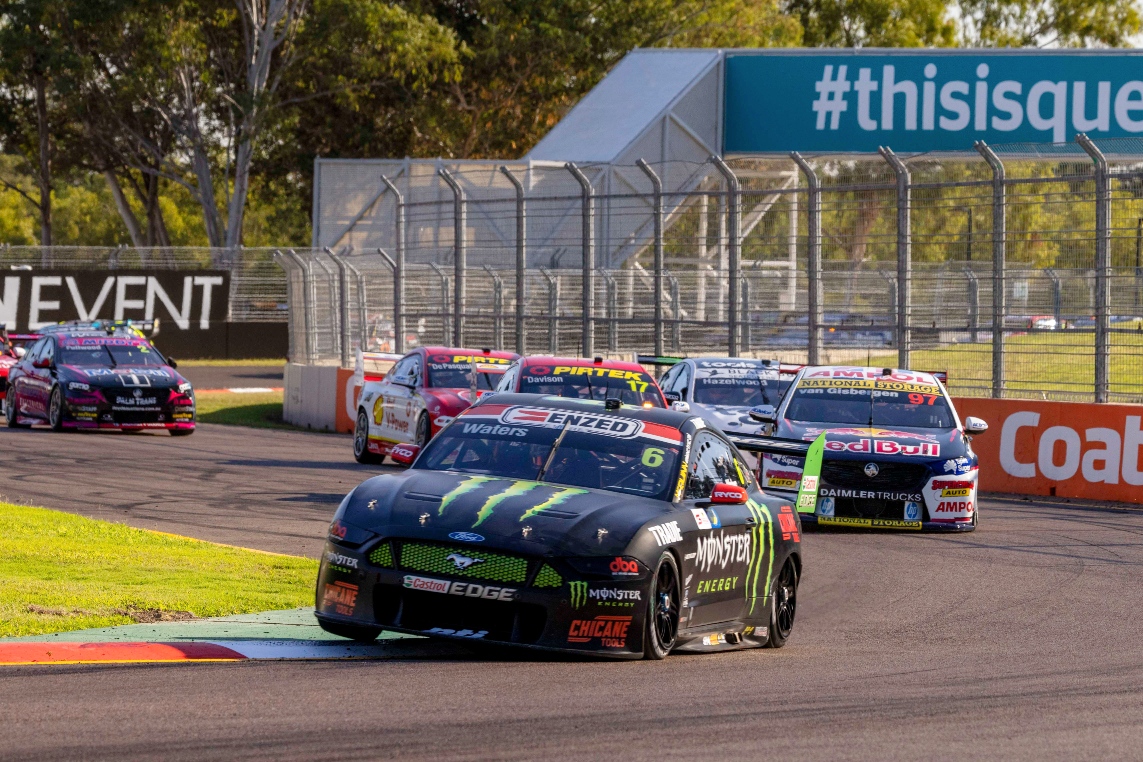 The split-second decision which set up Race 19 epic | Supercars