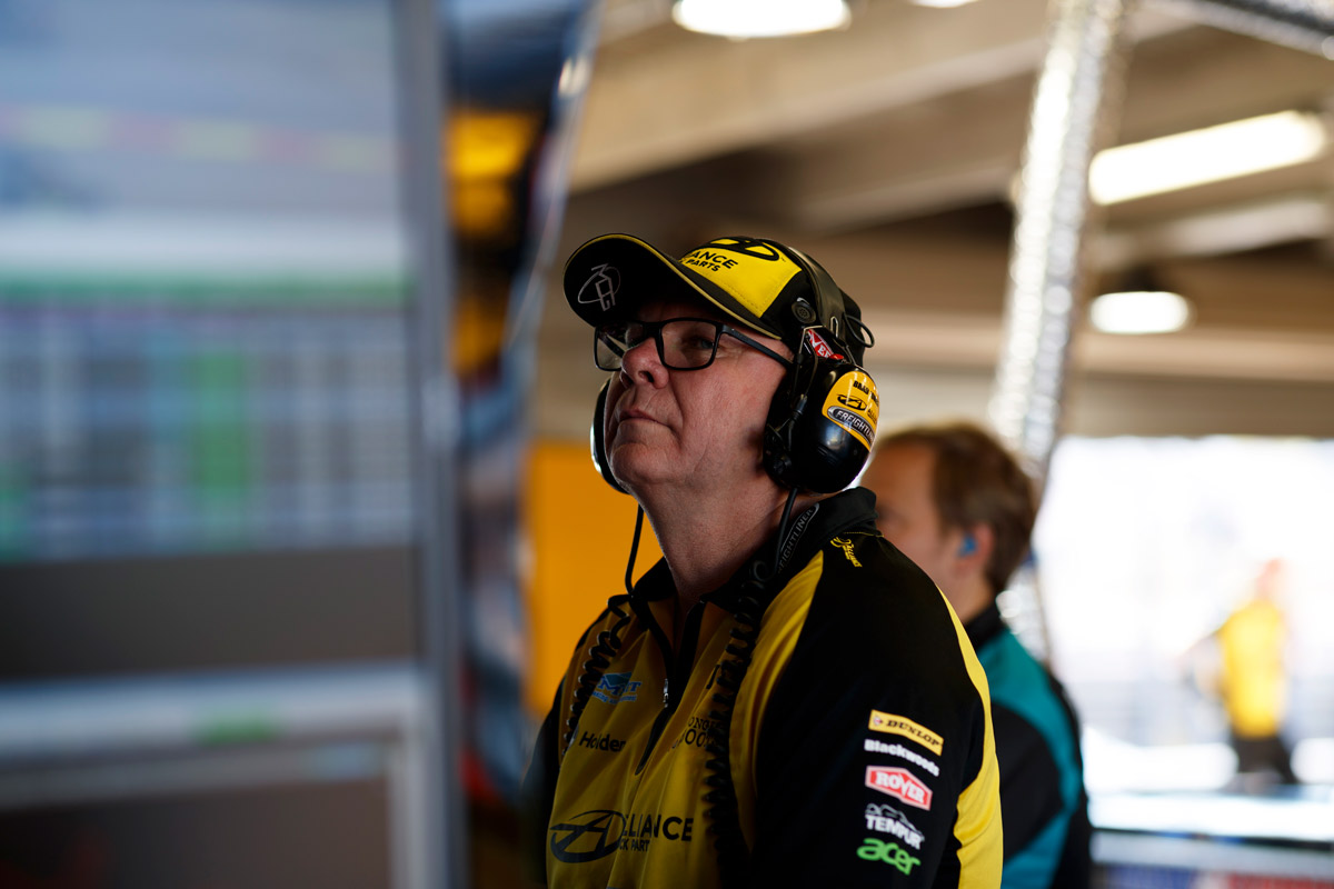 Jones: Tyre deg will spice up Sydney | Supercars