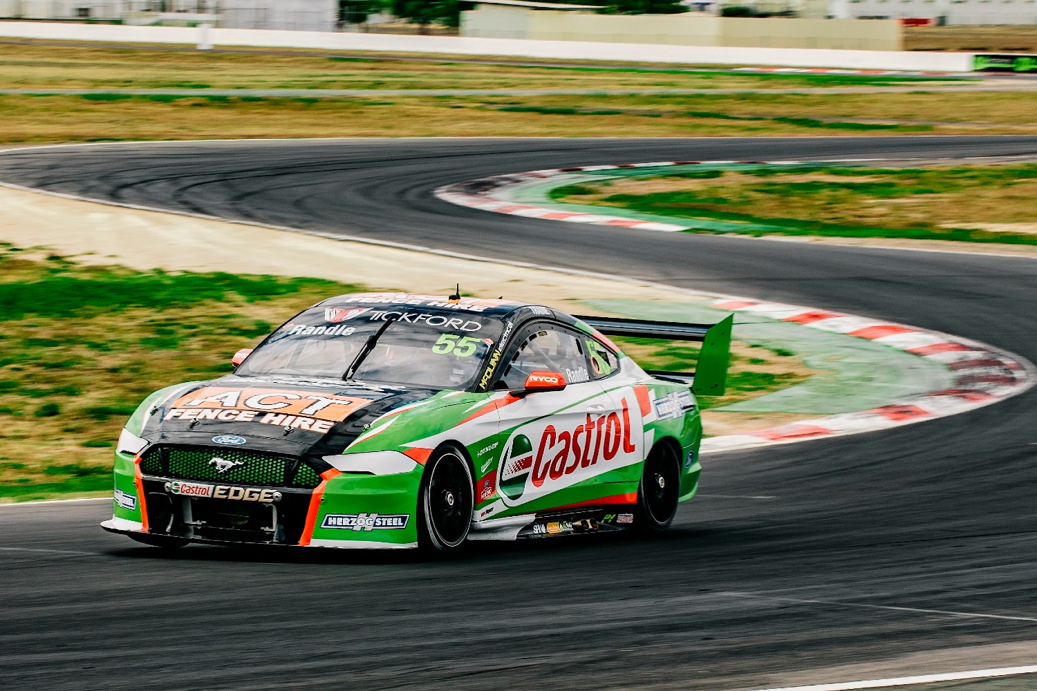Randle looks to 'muscle memory' during test after hiatus | Supercars