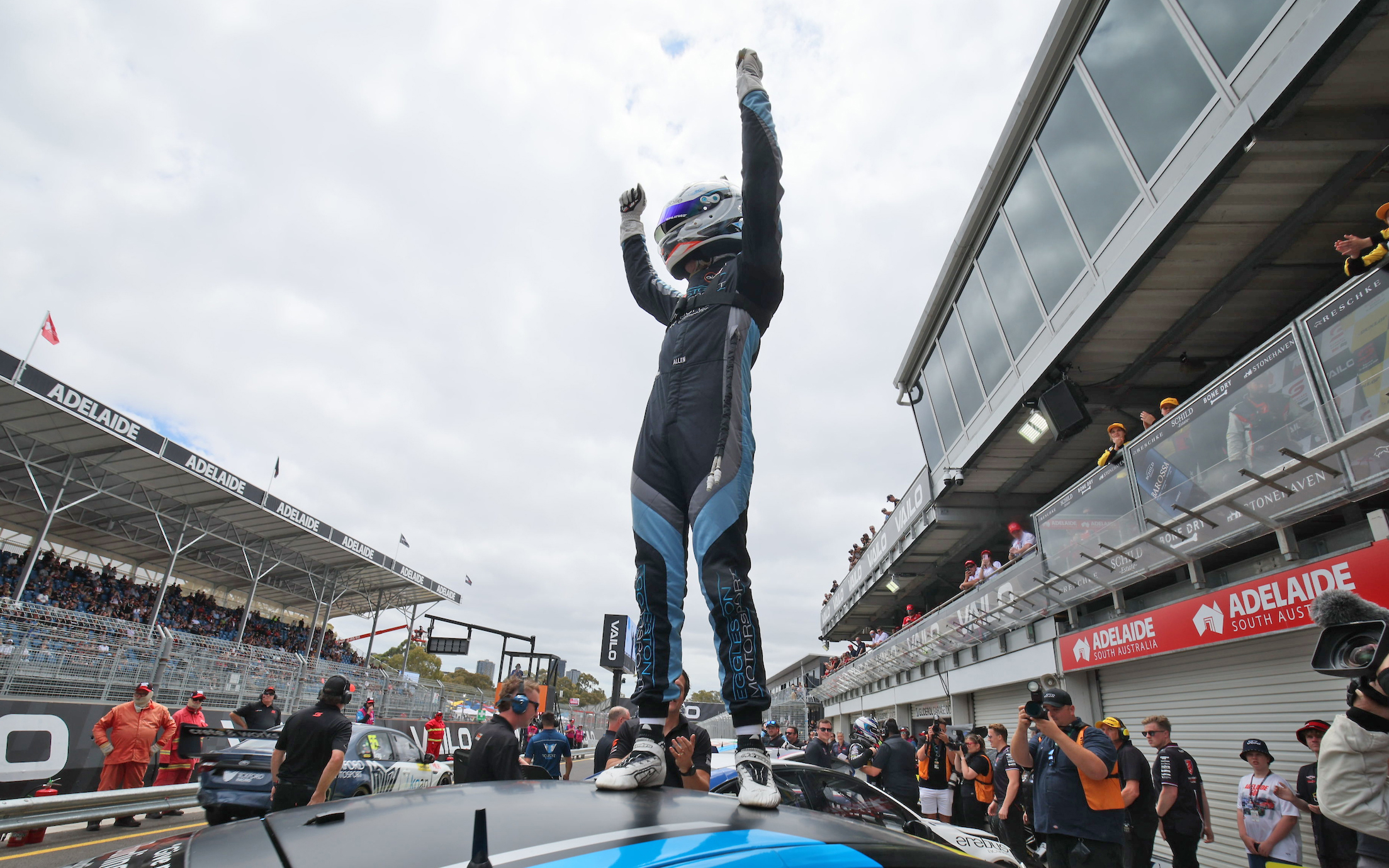 Allen to defend title in 2024 after rookie triumph | Supercars