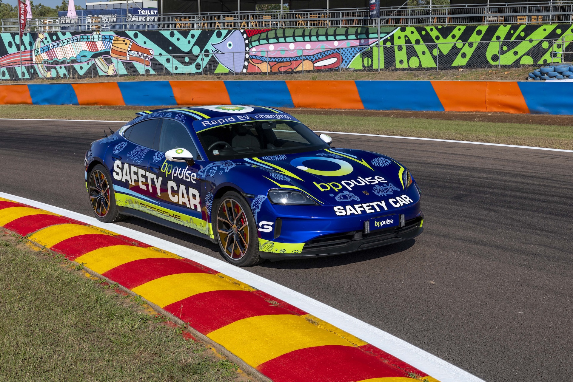 bp pulse Safety Car to carry special livery in Darwin, Townsville ...