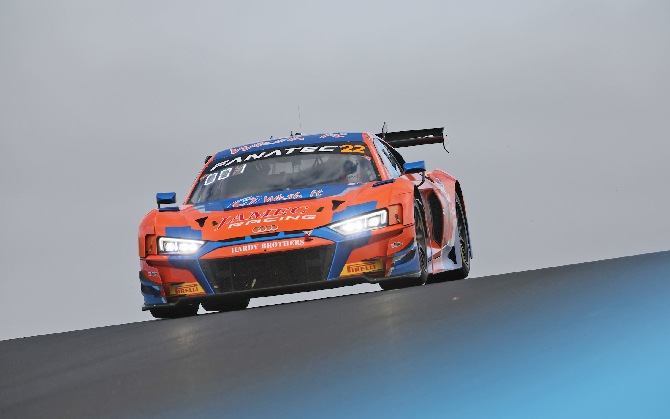 Audi leads BMW duo in first Bathurst 12 Hour practice | Supercars