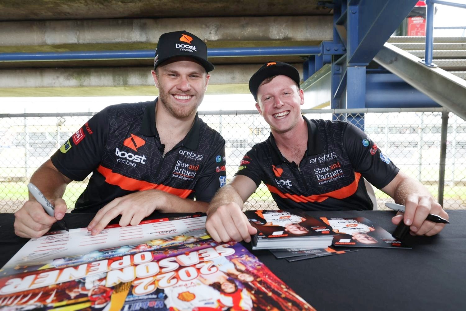 Signing sessions back for Tassie fans | Supercars