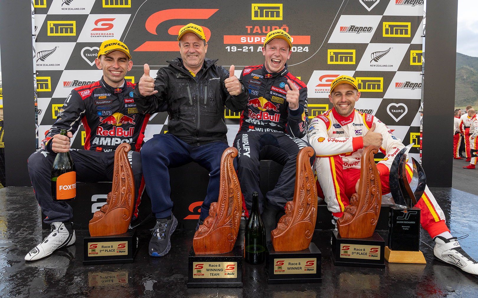 Quinn lost for words after Taupō success | Supercars