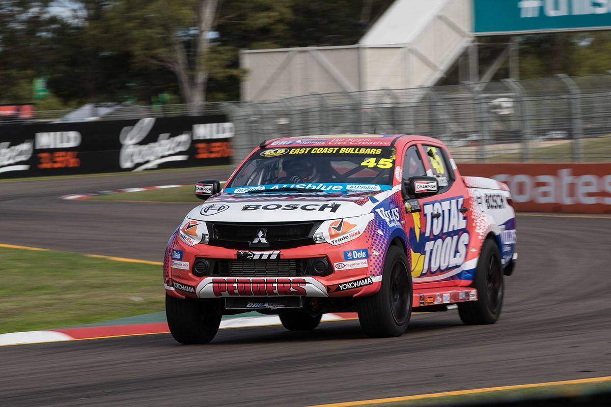 Dontas takes first Mitsubishi SuperUtes win | Supercars