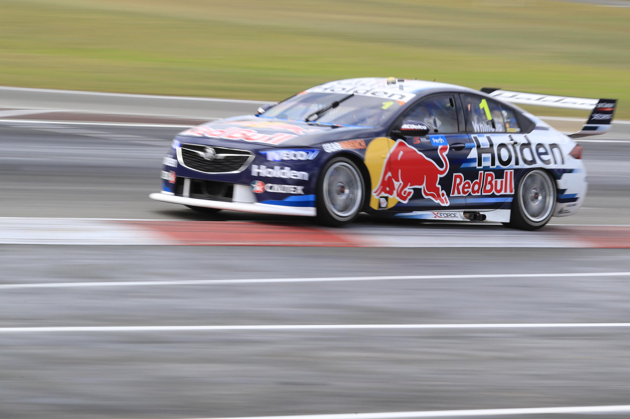 Whincup fastest, Shell Fords miss Q2 spots | Supercars