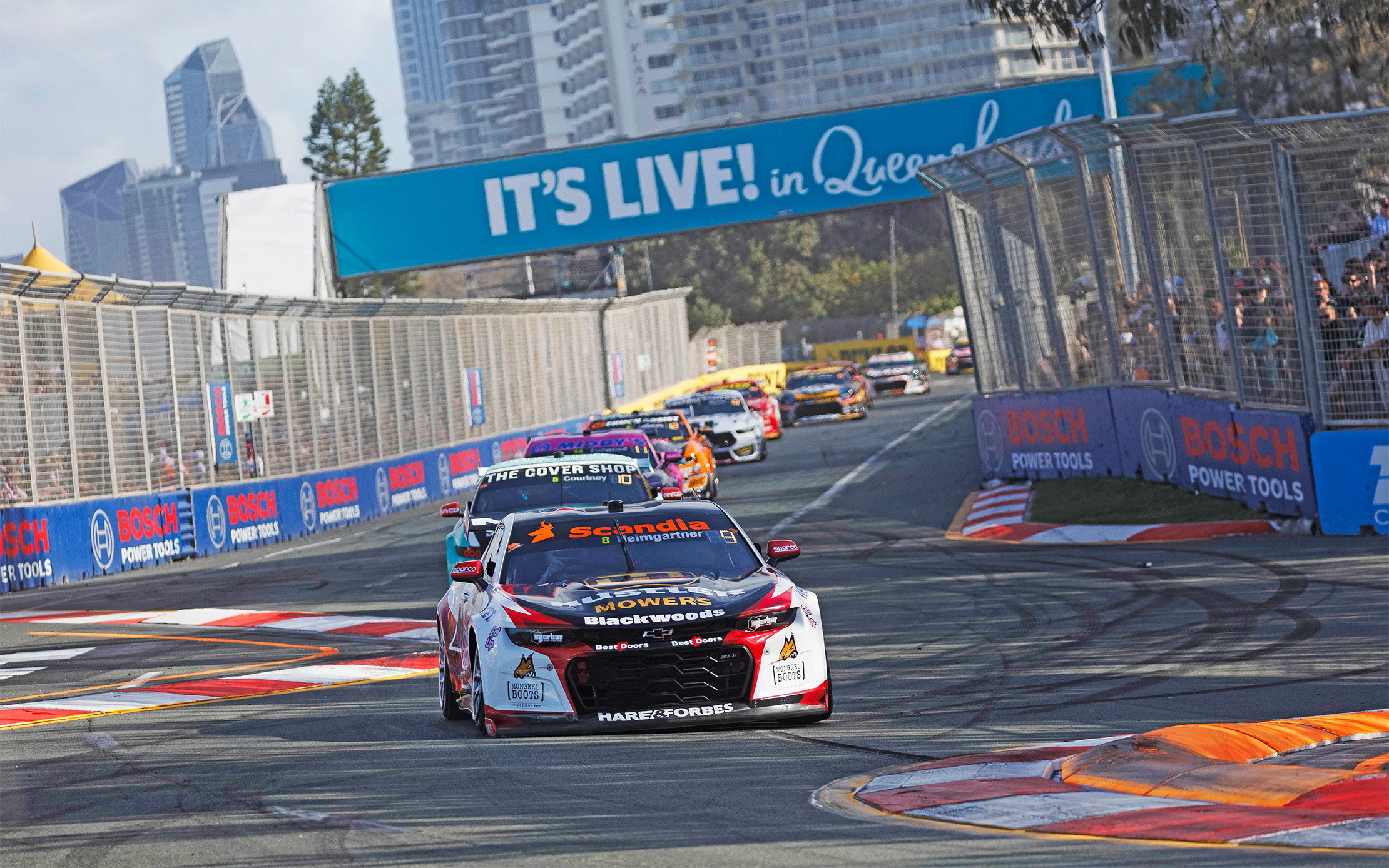 Supercars removes fuel drop for Gold Coast | Supercars