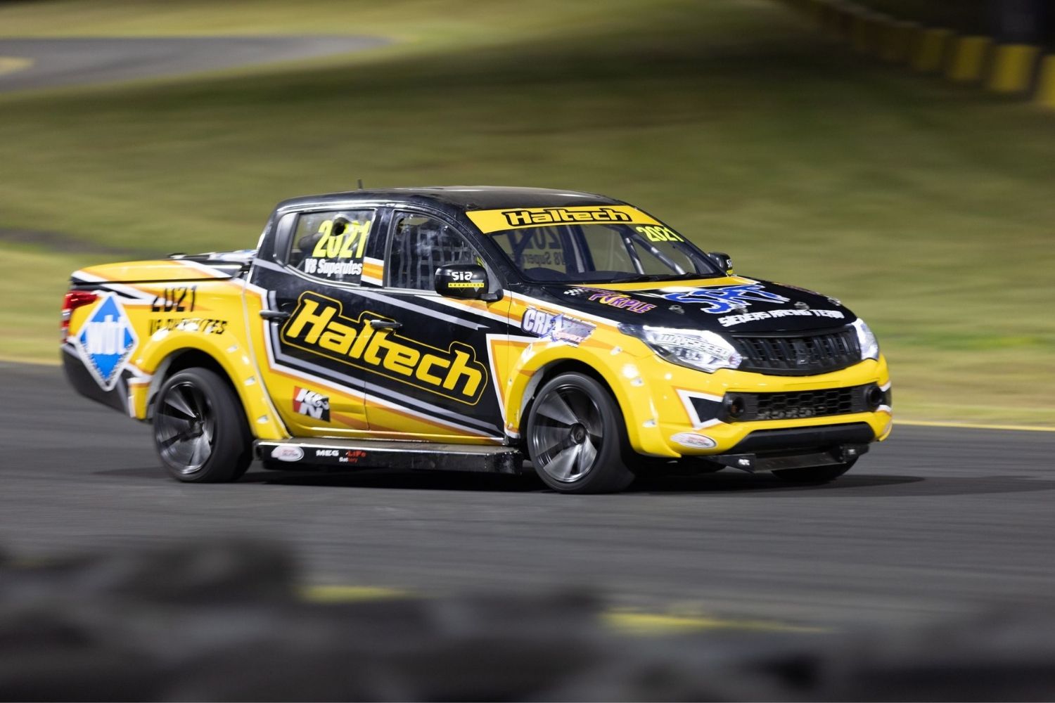 SuperUtes to make Tassie debut | Supercars