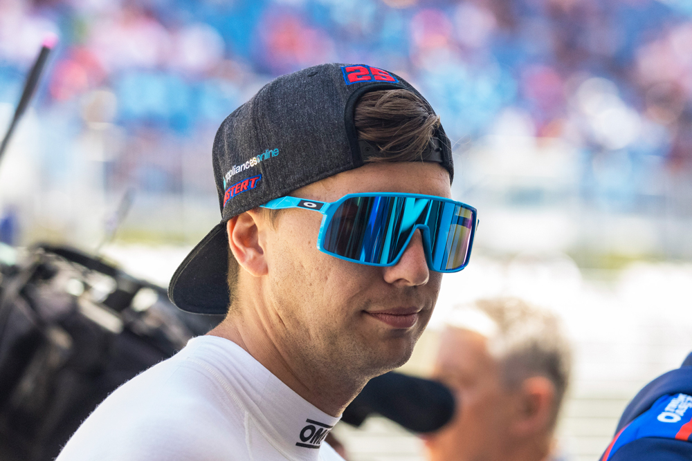 Mostert’s cheeky Eseries hit list | Supercars