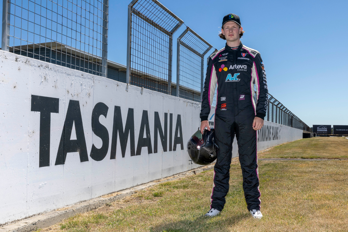 Logan preparing for 'pinch myself moment' at home event | Supercars
