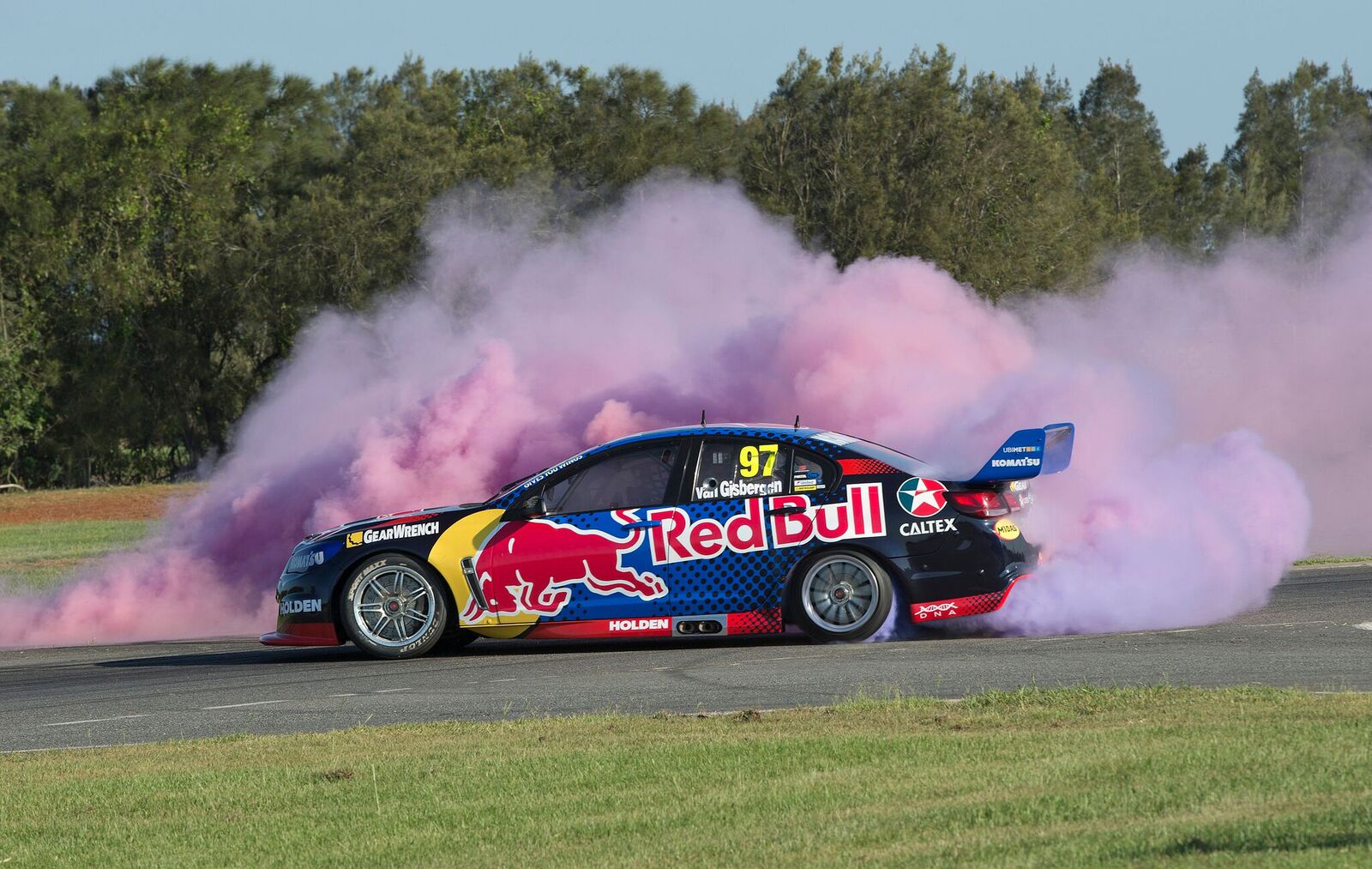 Van Gisbergen to accelerate | Supercars