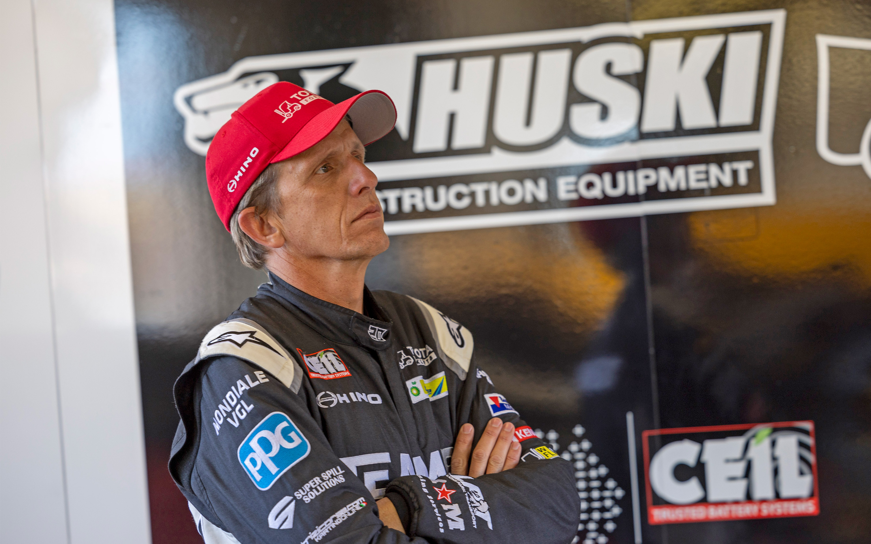 Team 18 retains Luff, Caruso for enduros | Supercars