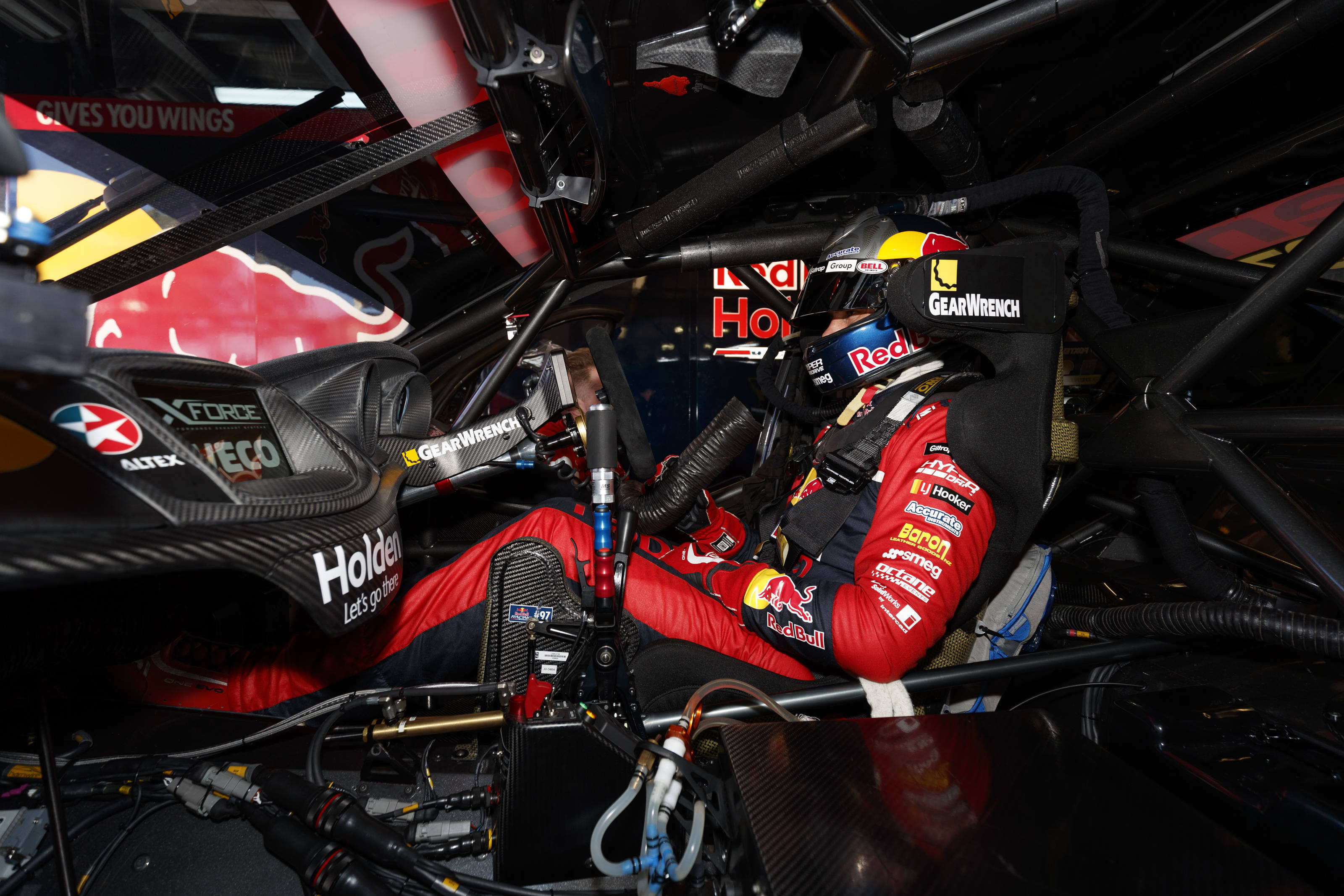 Teams go own ways on leg protection | Supercars